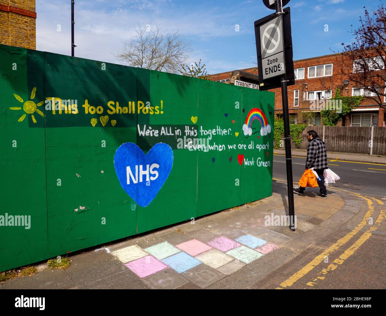 A painting of support for the NHS on a hoarding in north London Stock ...