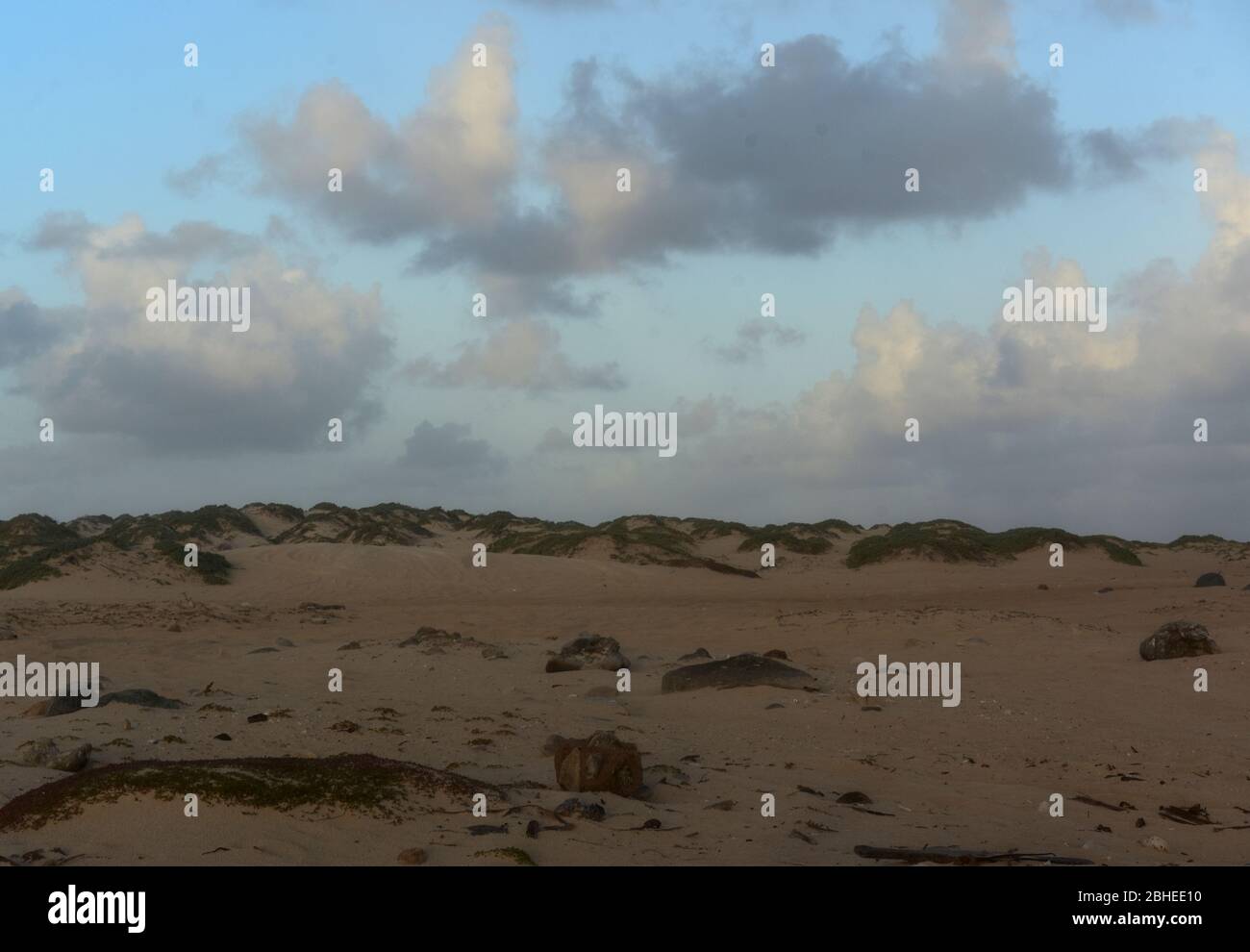 Sand dunes and a desolate landscape in Aruba Stock Photo - Alamy