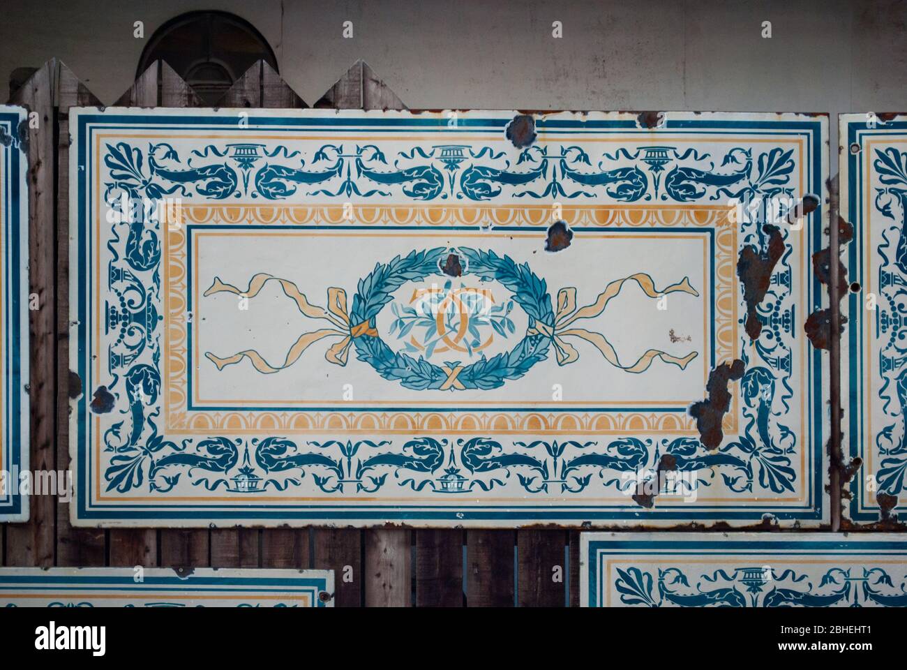 Mark square hi-res stock photography and images - Alamy