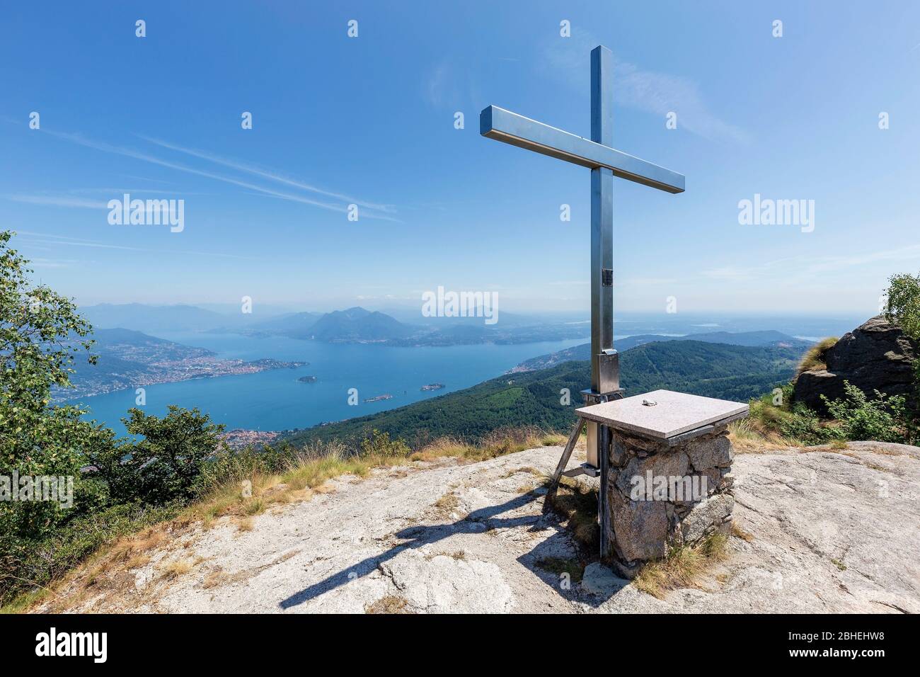 Mount mottarone peak hi-res stock photography and images - Alamy