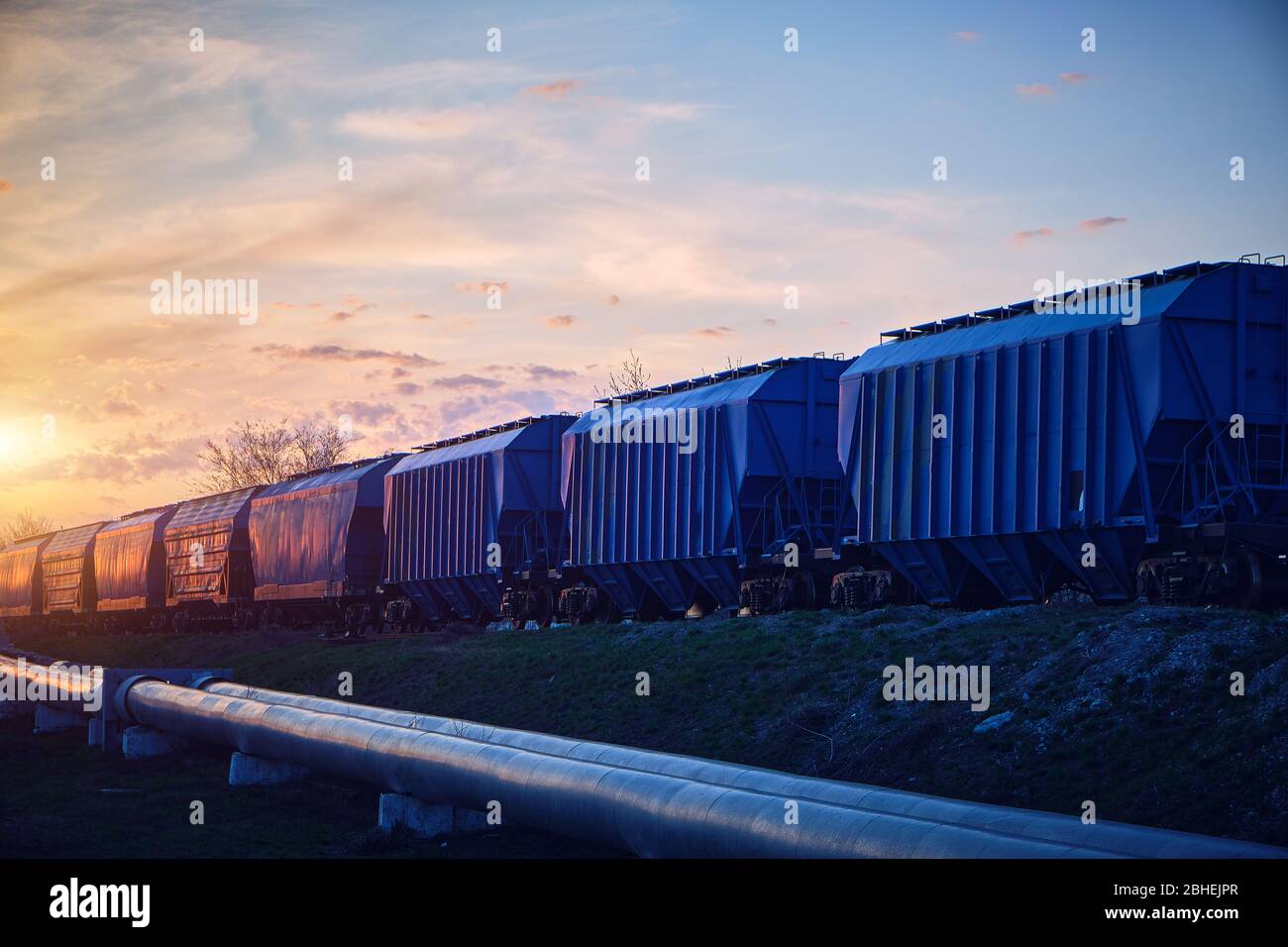 Train grain wagon hi-res stock photography and images - Alamy