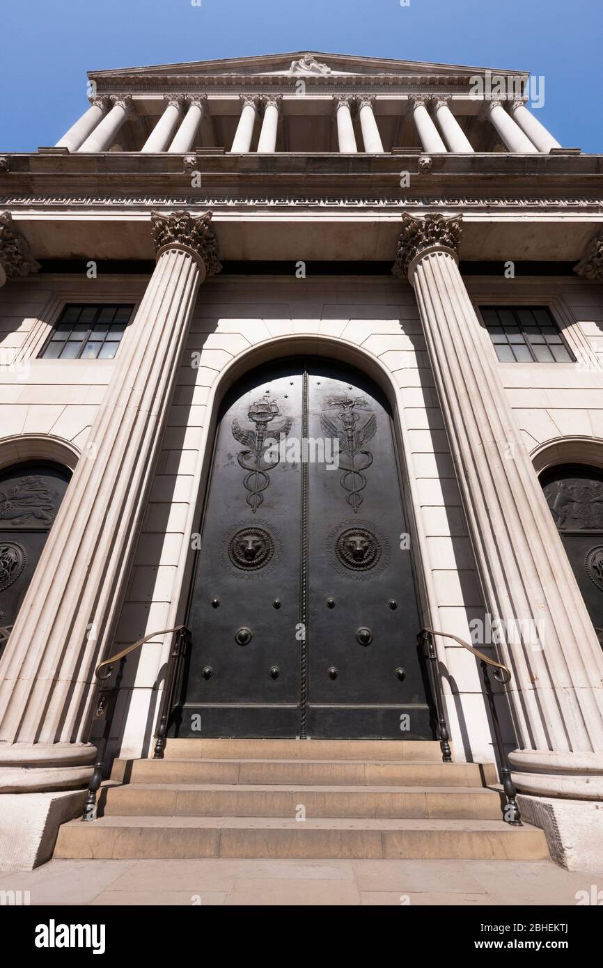 The doors bank england hi-res stock photography and images - Alamy