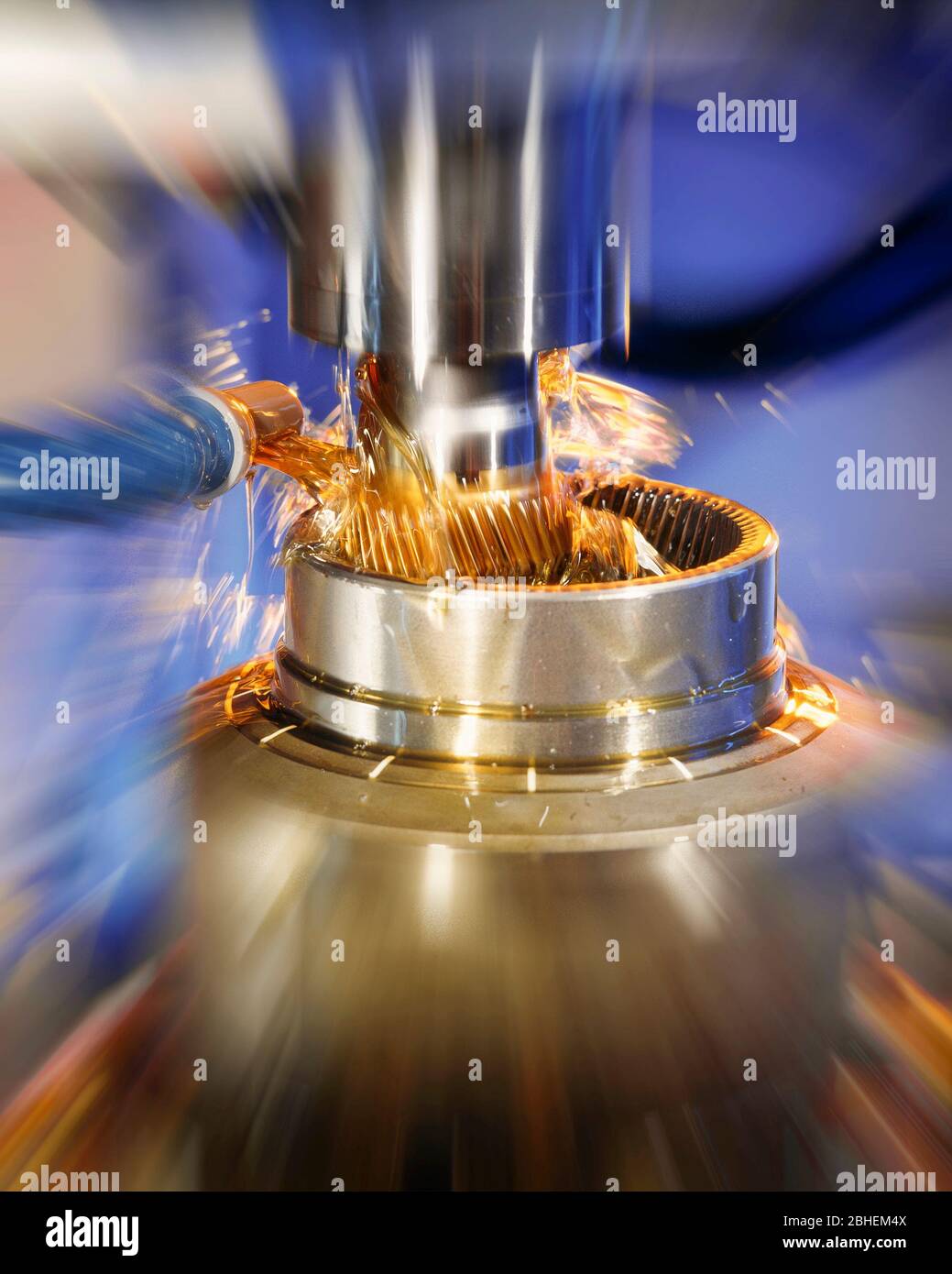 Gear manufacturing hi-res stock photography and images - Alamy