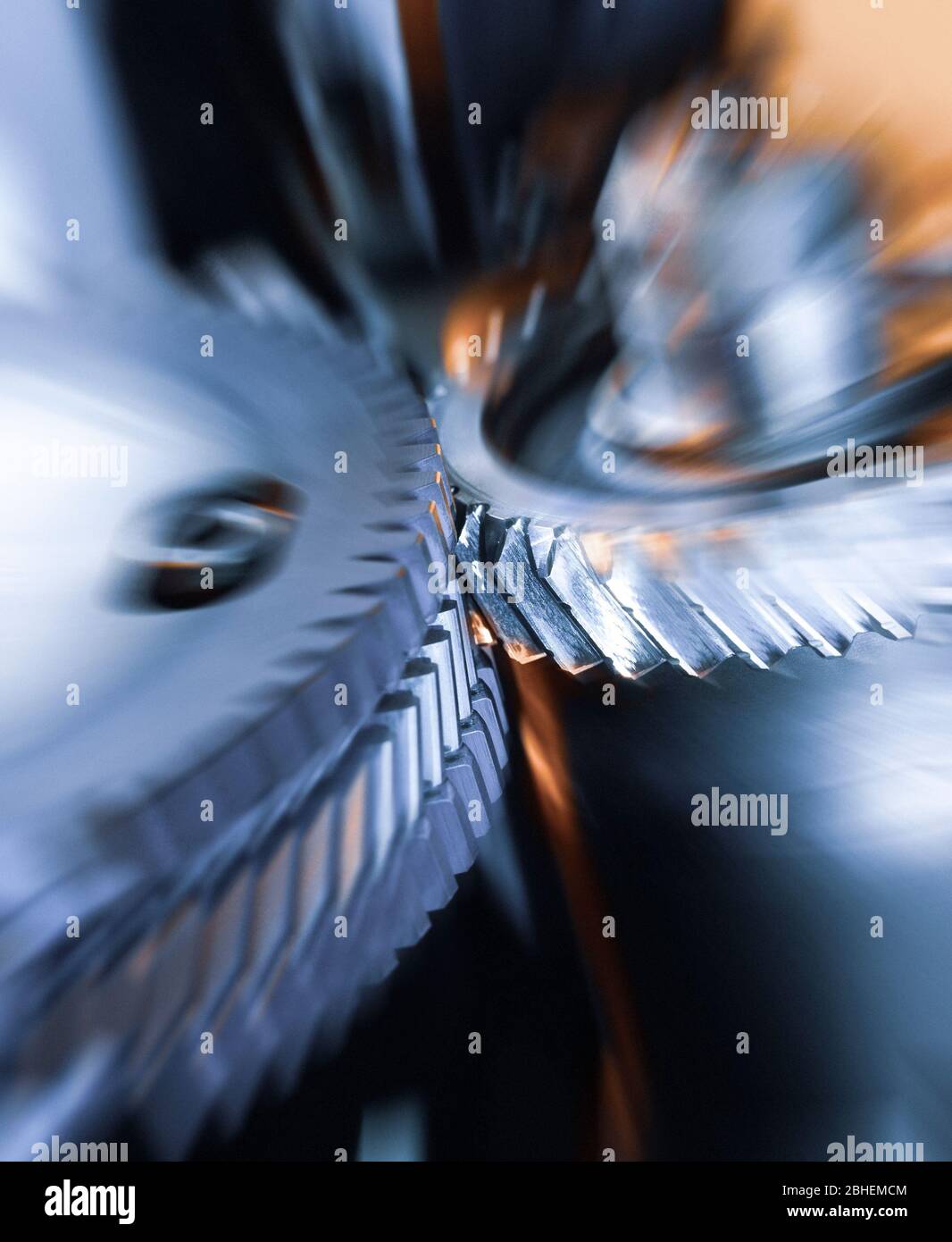 Gear manufacturing hi-res stock photography and images - Alamy