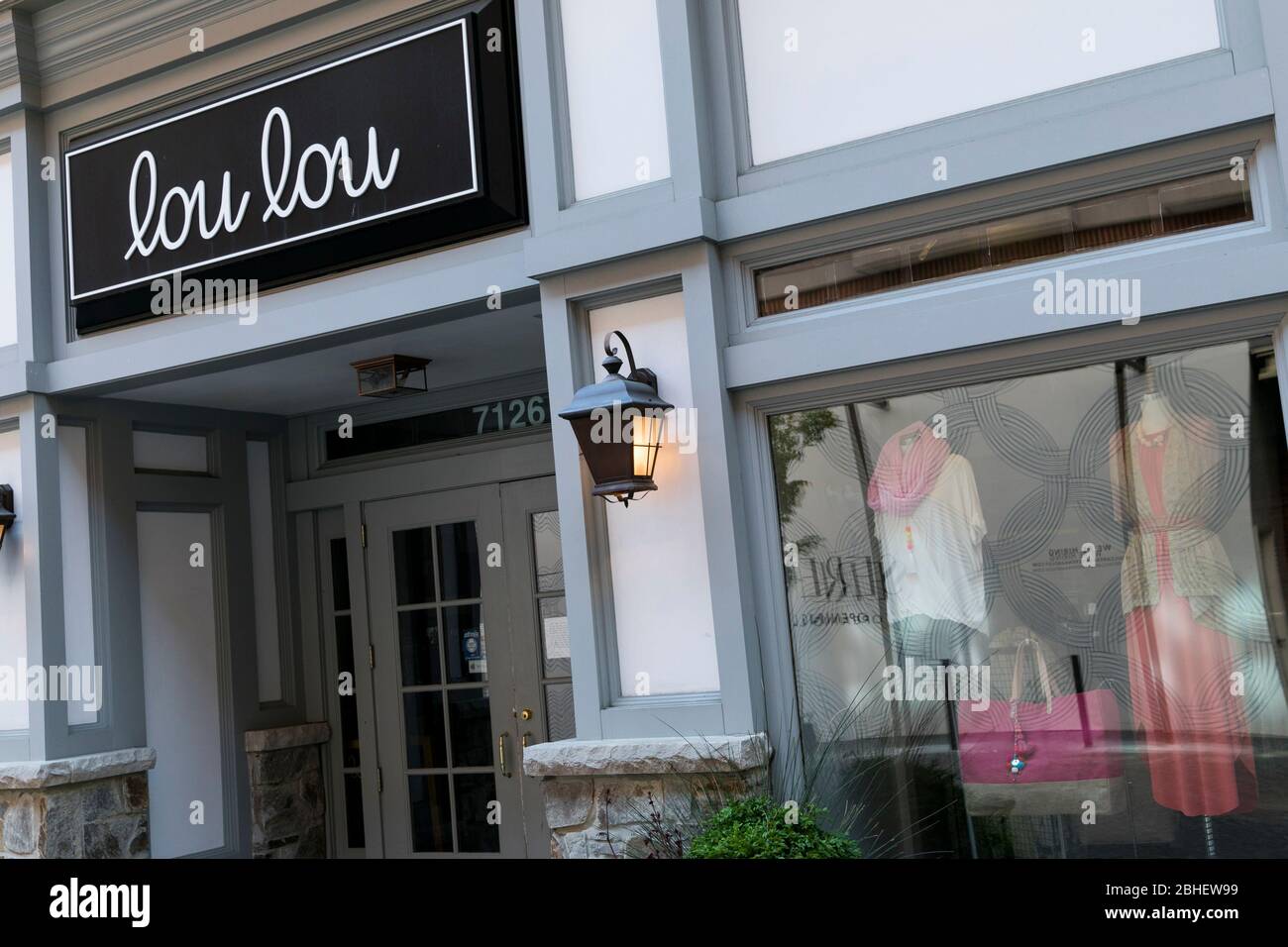 Lou logo hi-res stock photography and images - Alamy