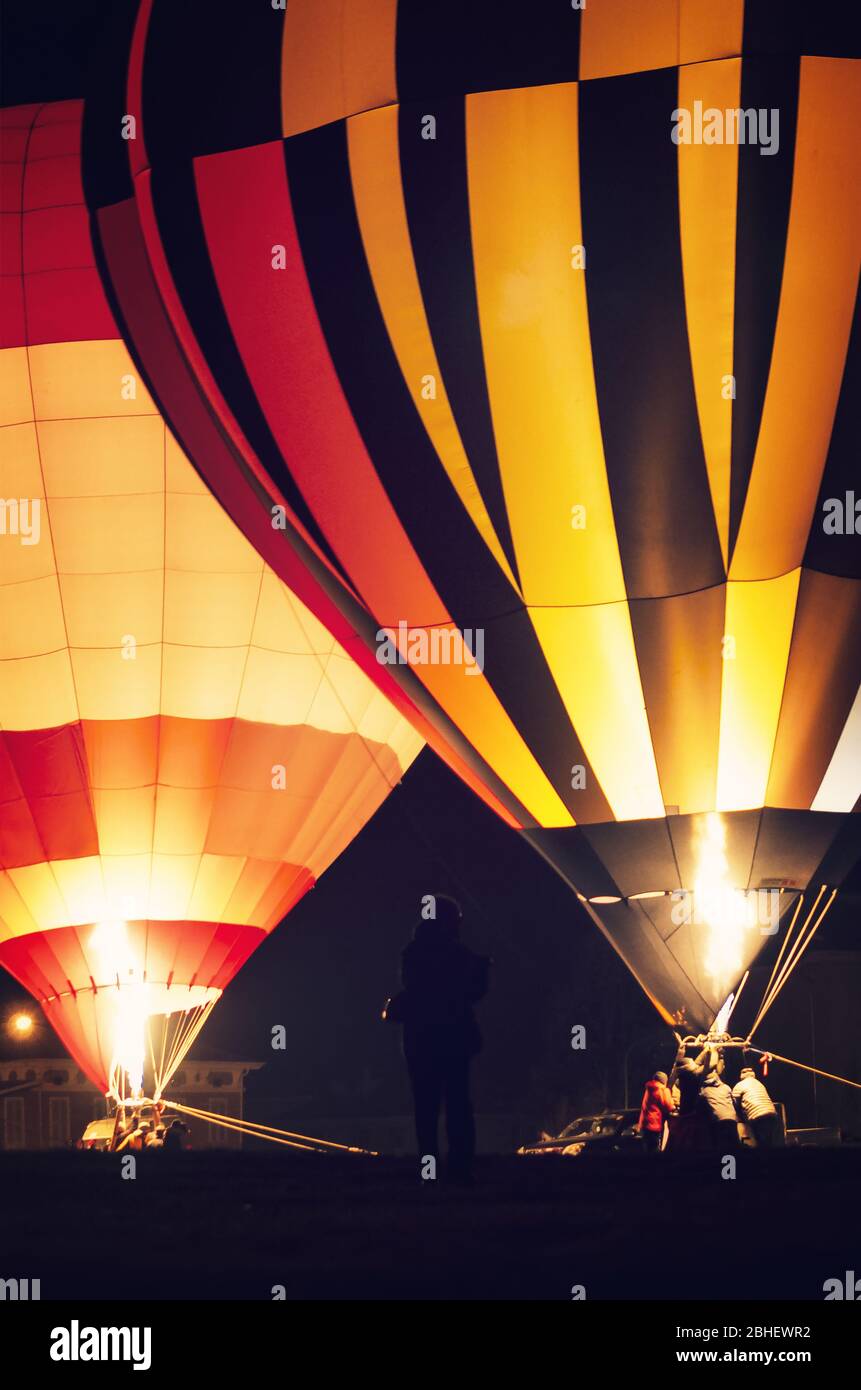 Air balloons night hi-res stock photography and images - Alamy