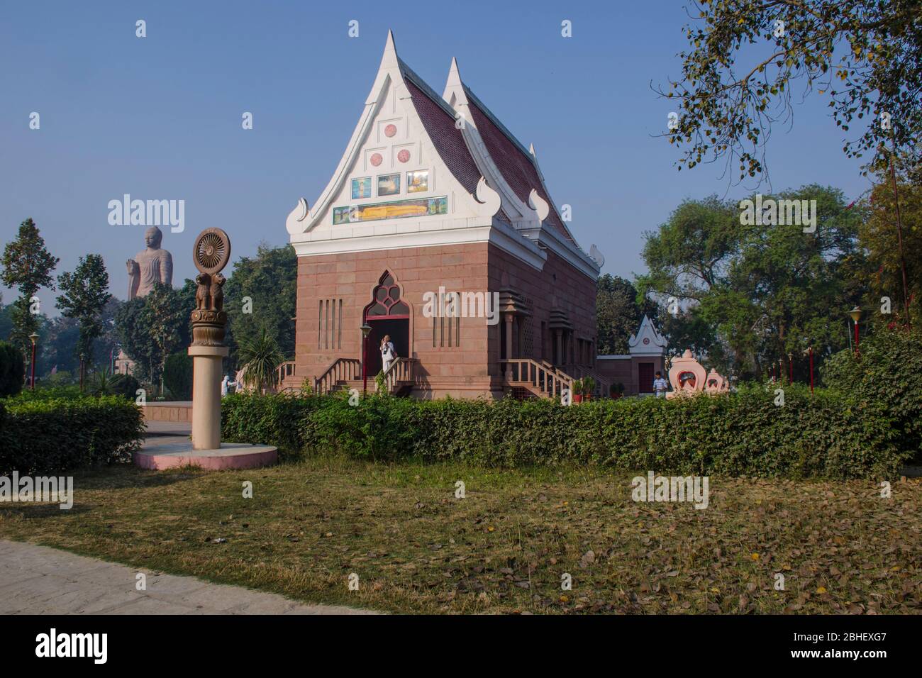 sarnath buddha temple Stock Photo - Alamy