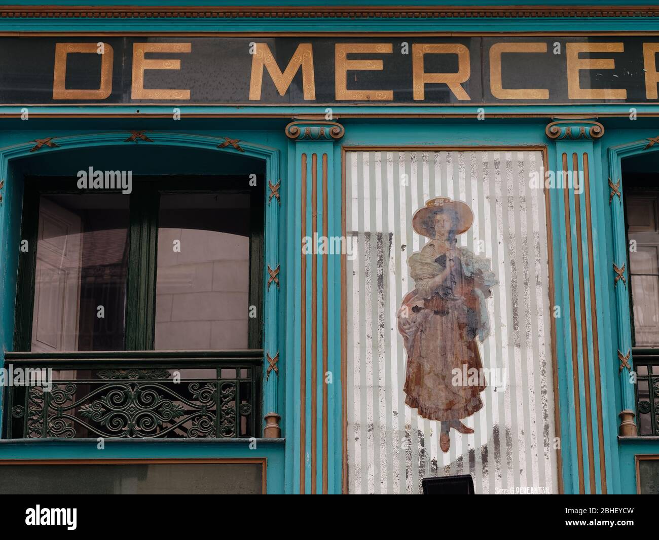 Haberdashers hi-res stock photography and images - Alamy