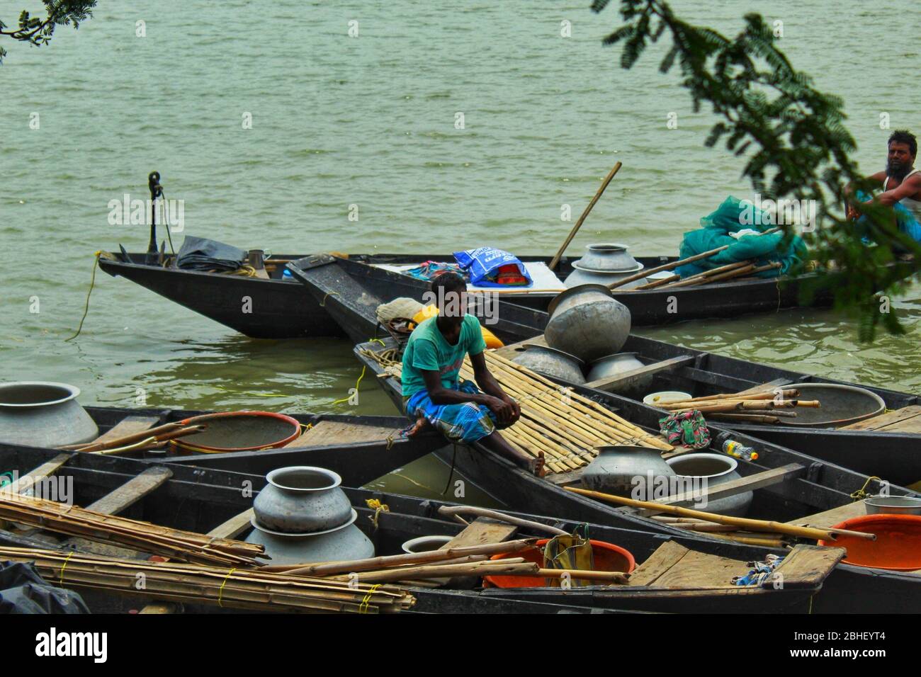 Canning, India. 25th Apr, 2020. Their main livelihood is fishing ...
