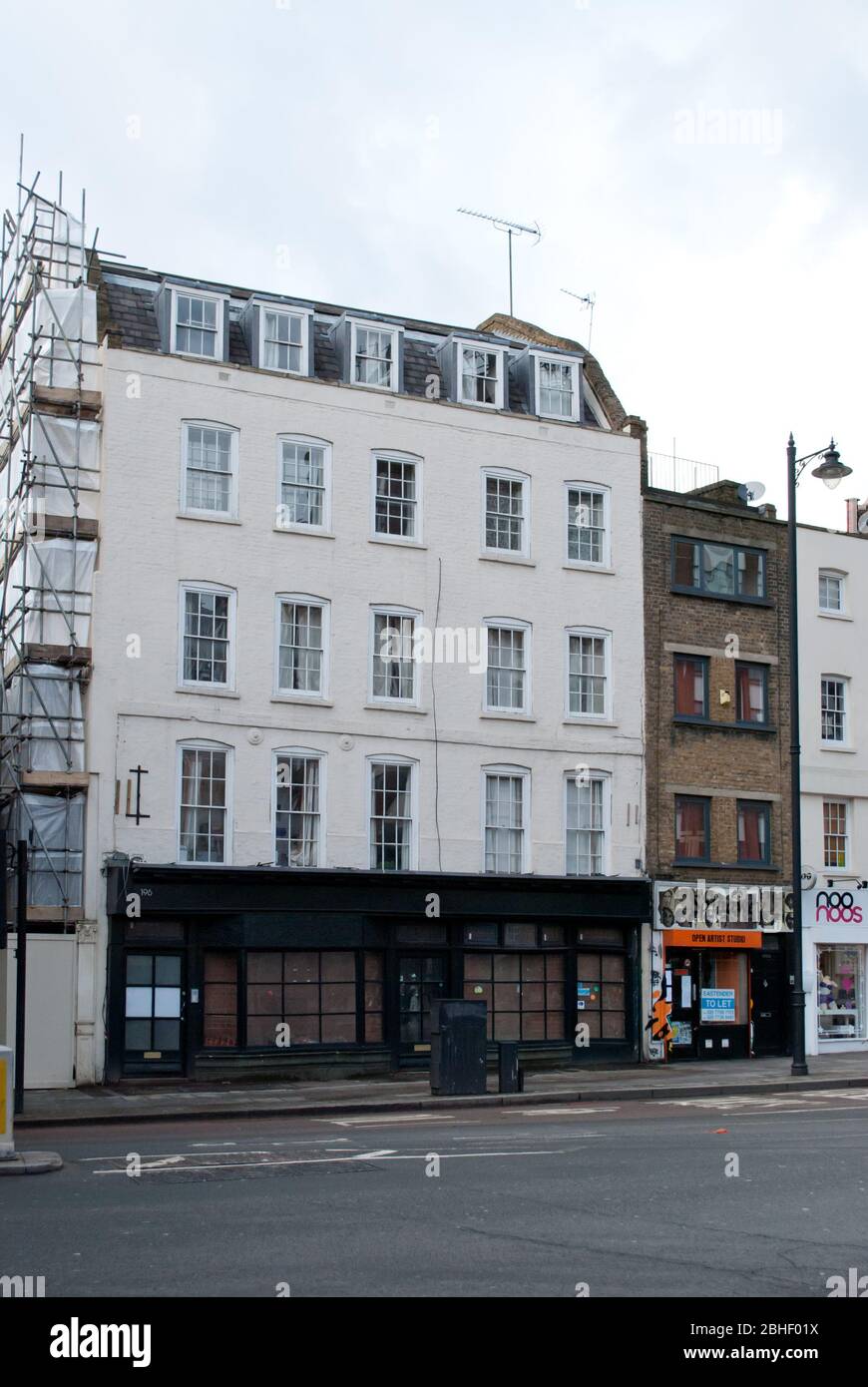 Shops in London Borough of Hackney, EC2 Stock Photo - Alamy