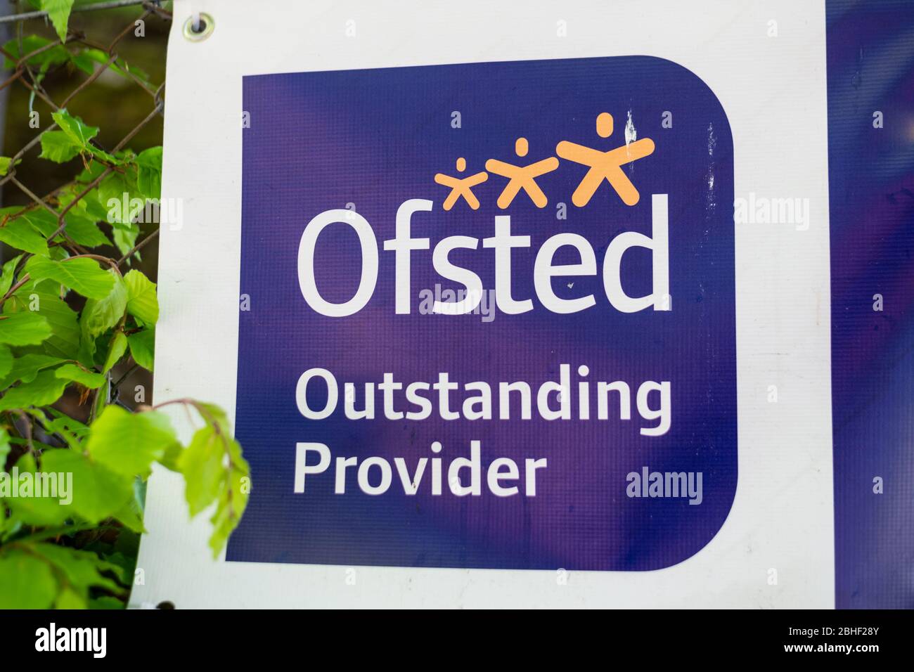 School signage hi-res stock photography and images - Alamy