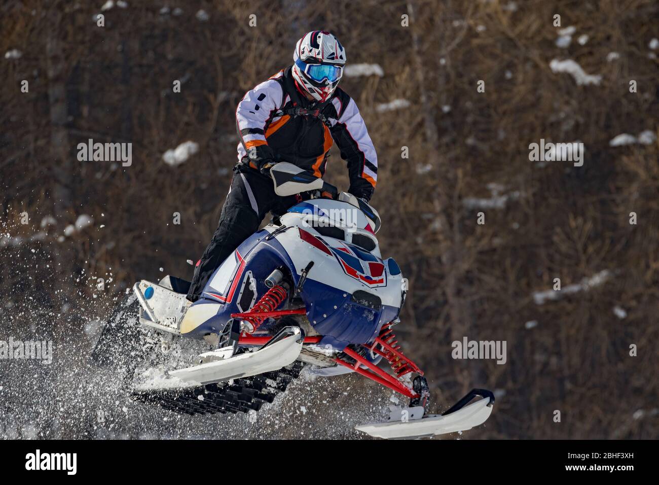 Skis and sledges hi-res stock photography and images - Alamy