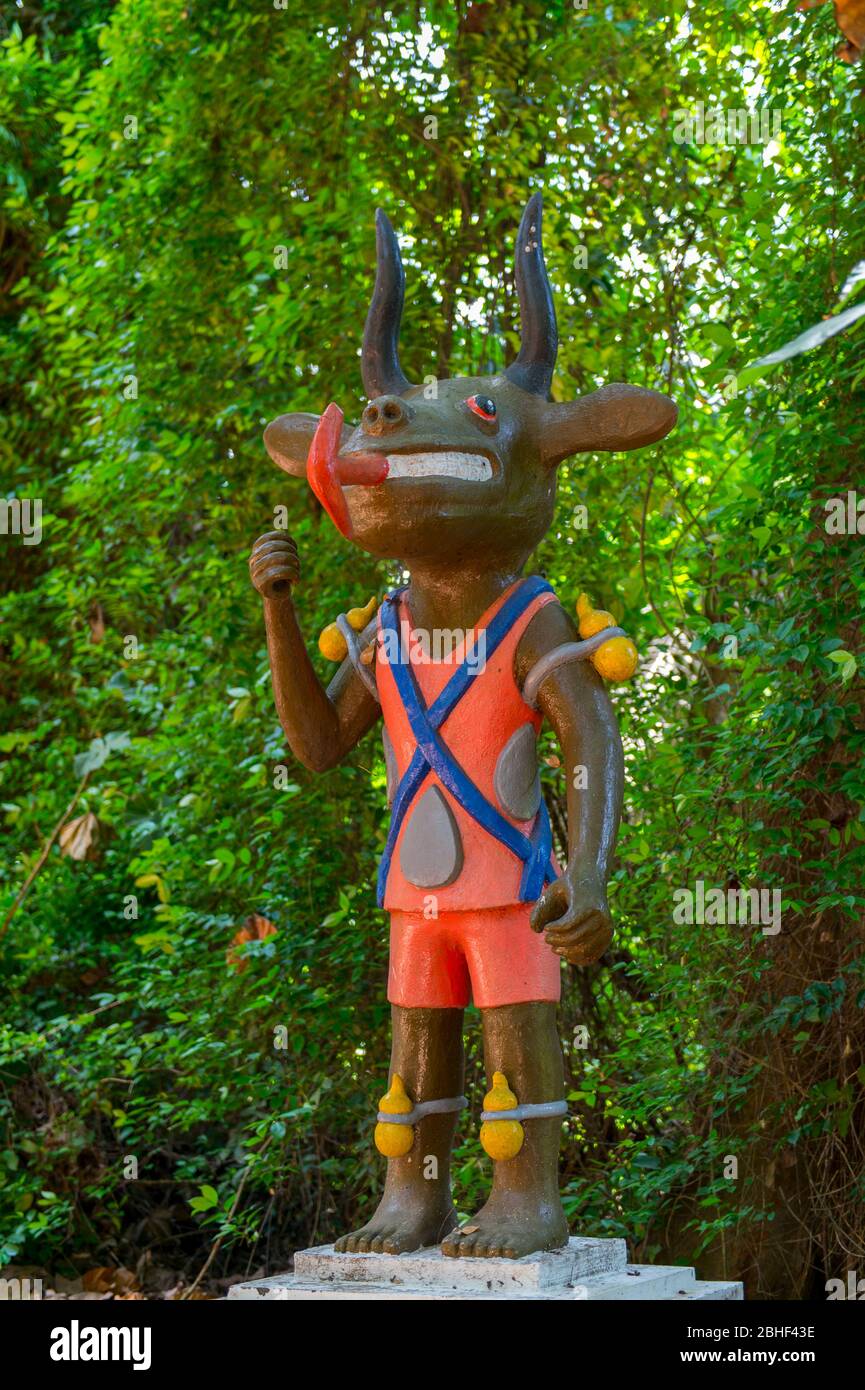 Statue of Dagkuesu - thunderram (representing Vodun deities) in the ...