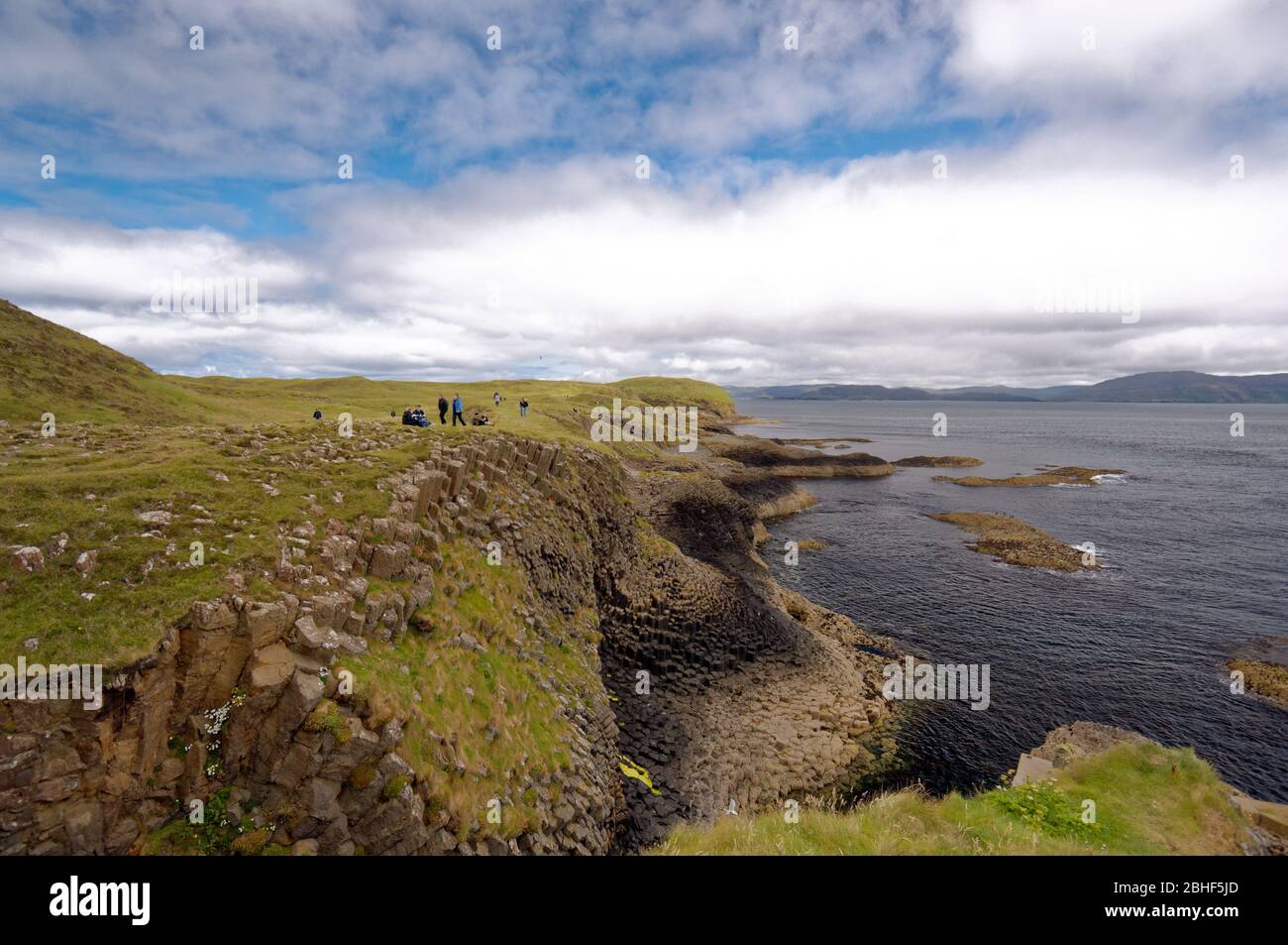 Iona scotland cave hi-res stock photography and images - Alamy