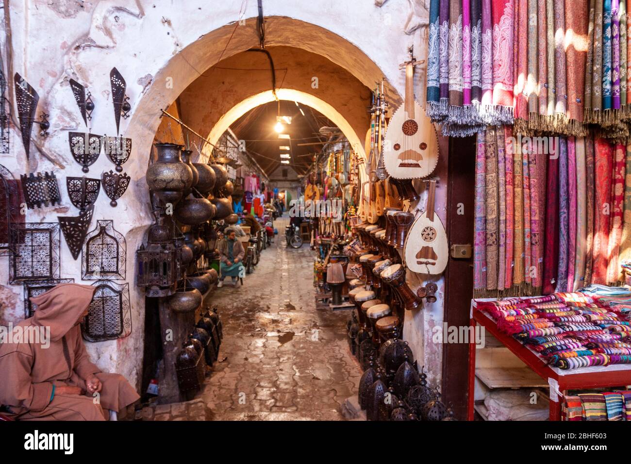 Djellabah morocco hi-res stock photography and images - Alamy