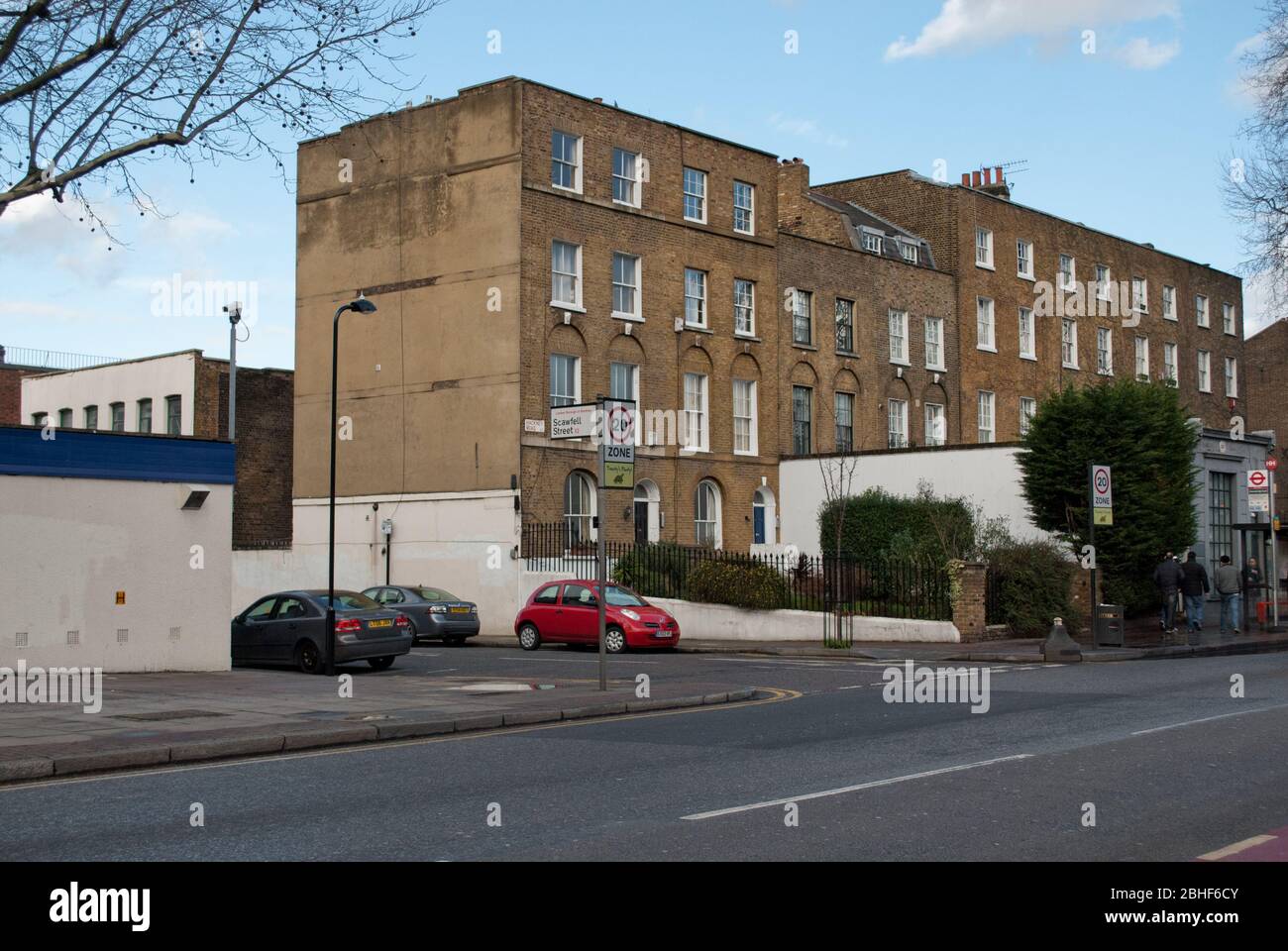 Haggerston london houses hi-res stock photography and images - Alamy