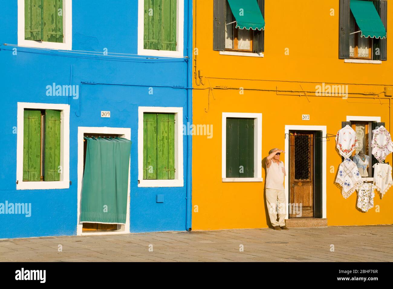 Lace store on Piazza Baldassare Galuppi, Burano Island, Venice, Italy ...