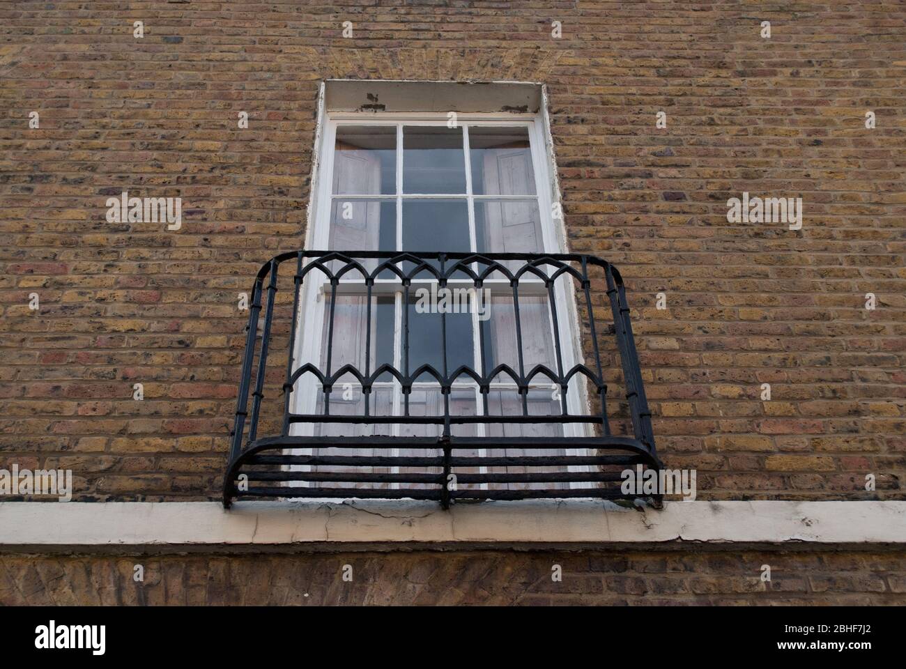 Balcony london hi-res stock photography and images - Alamy