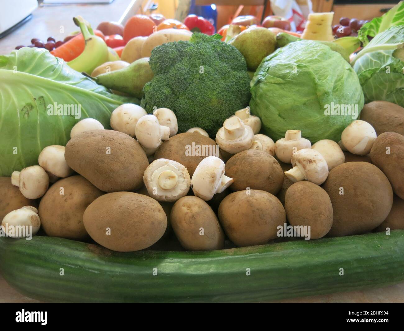 Healthy eating for your 5-a-day: an array of seasonal vegetables ...