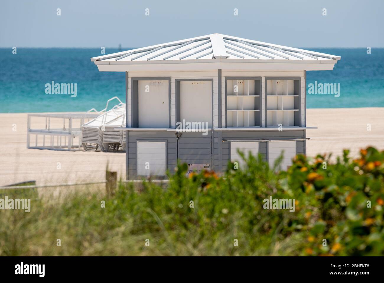 Miami Beach closed to the public Coronavirus Covid 19 pandemic Stock ...