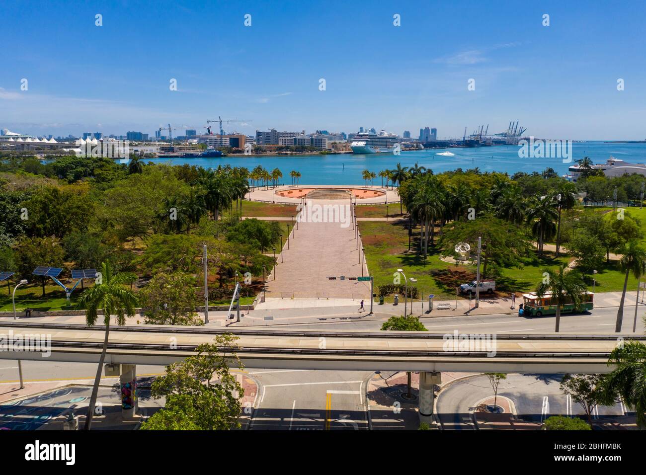 Aerial photo Downtown Miami Bayfront park with view of port Stock Photo ...