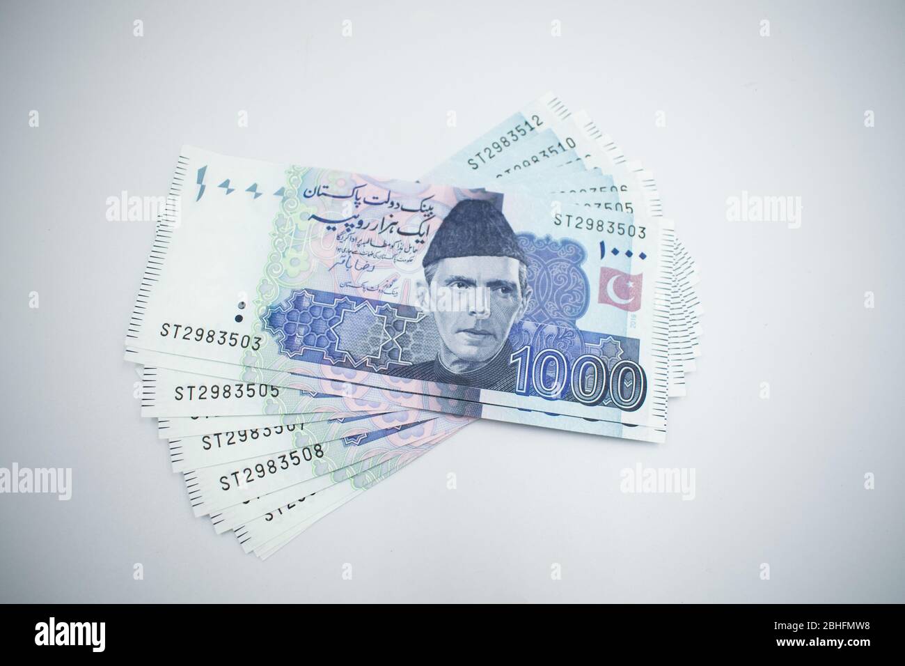 Pakistani Currency, Banknotes holding in hands, Pakistan Bank Rupees ...