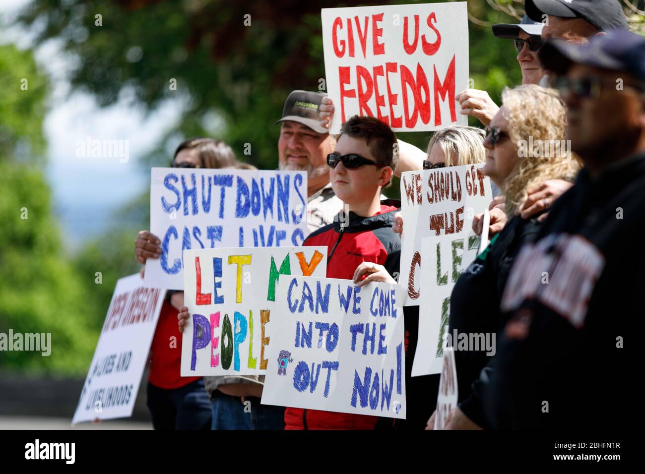 Salem, USA. 25th Apr, 2020. About fifty demonstrators protested Oregon ...