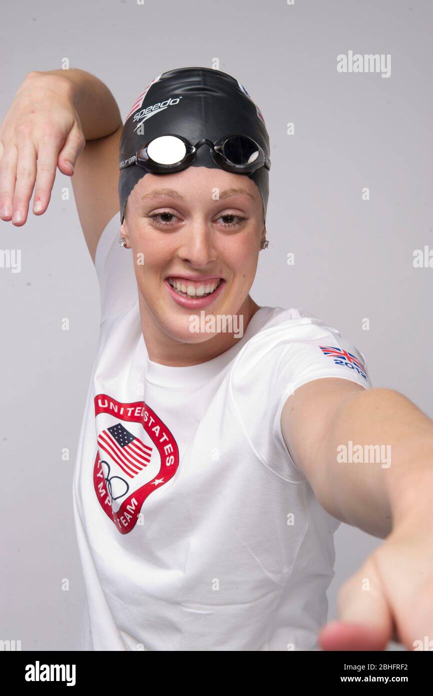 Swimmer allison schmidt hi-res stock photography and images - Alamy