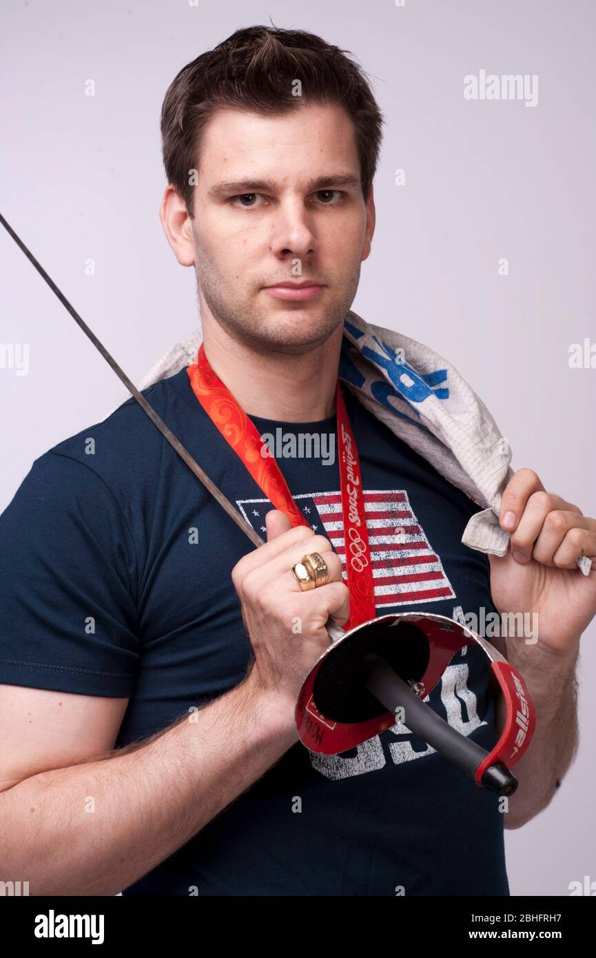 Team saber competitor hi-res stock photography and images - Alamy