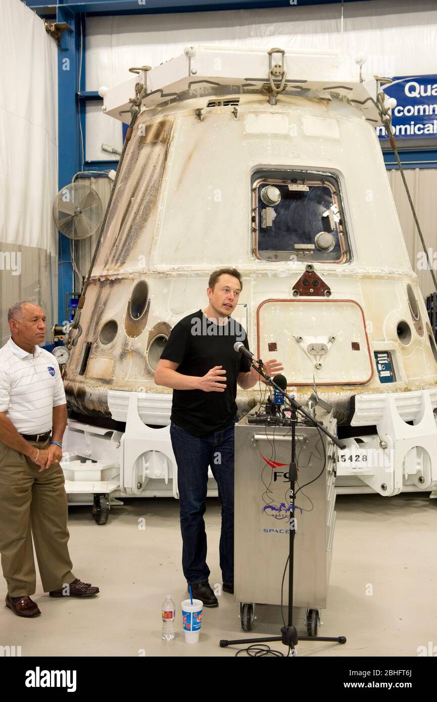 Private rocket development facility hi-res stock photography and images ...
