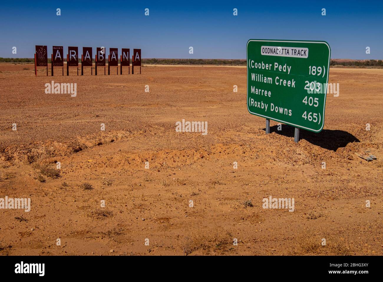 Scenery Along The Oodnadatta Track in South Australia Stock Photo - Alamy