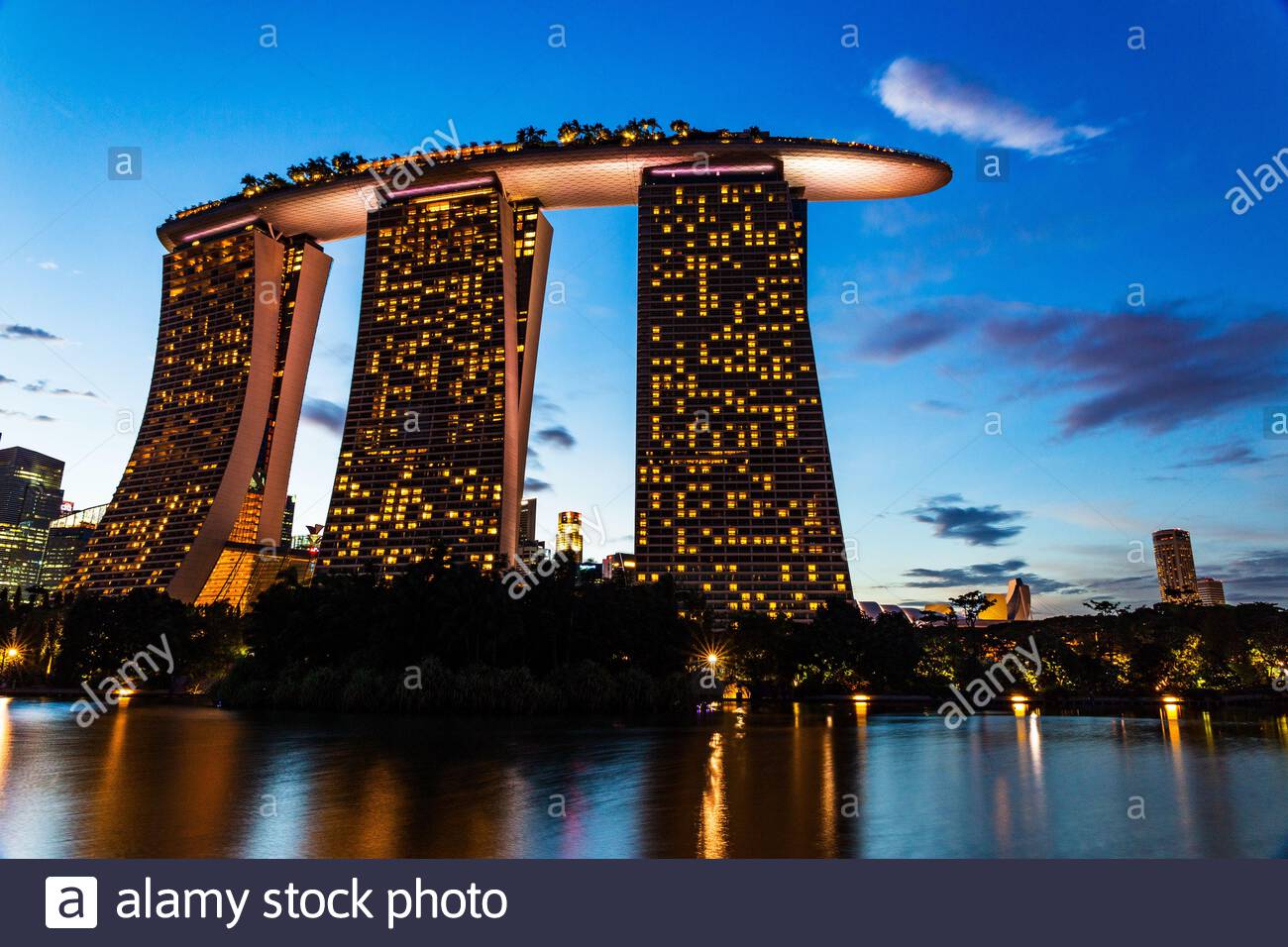 Singapore Landmarks High Resolution Stock Photography and Images - Alamy