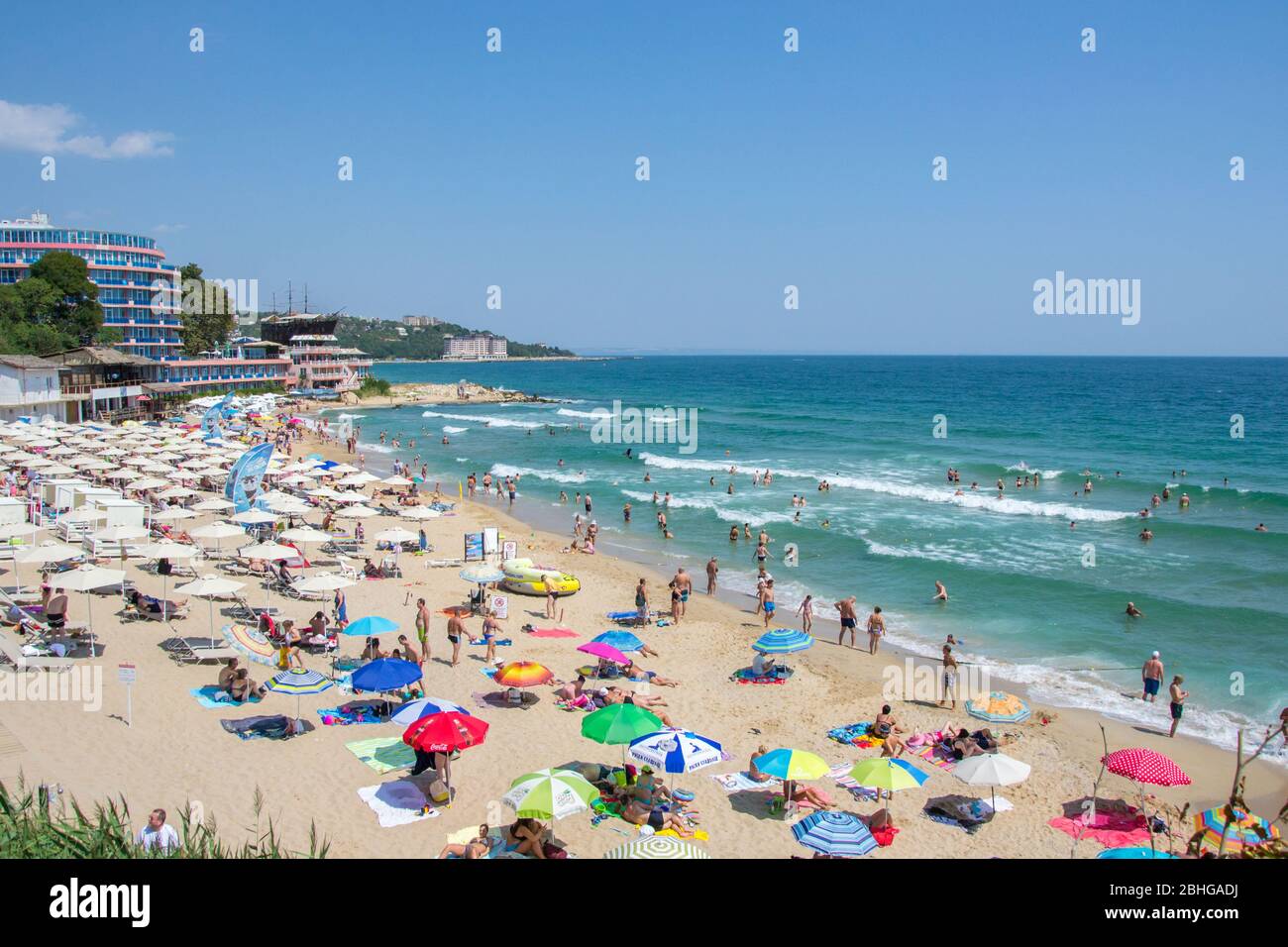 People enjoying the hot weather, beach fun, - holiday destination with ...