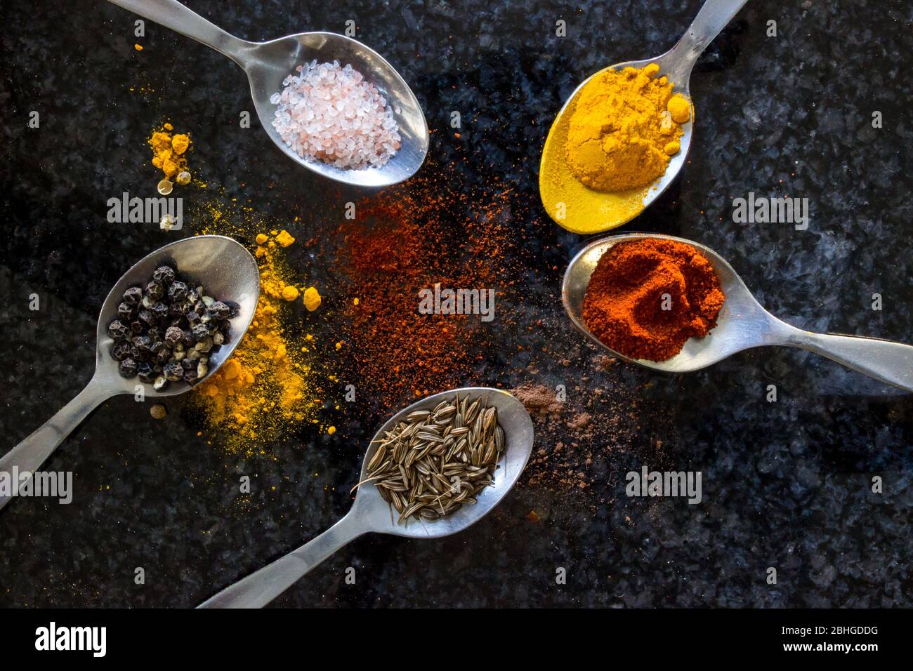 Salt pepper spices seasoning hi-res stock photography and images - Alamy