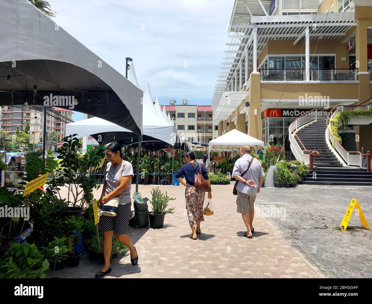 The photo of Tree market in front of the shopping mall in Hua Hin ...