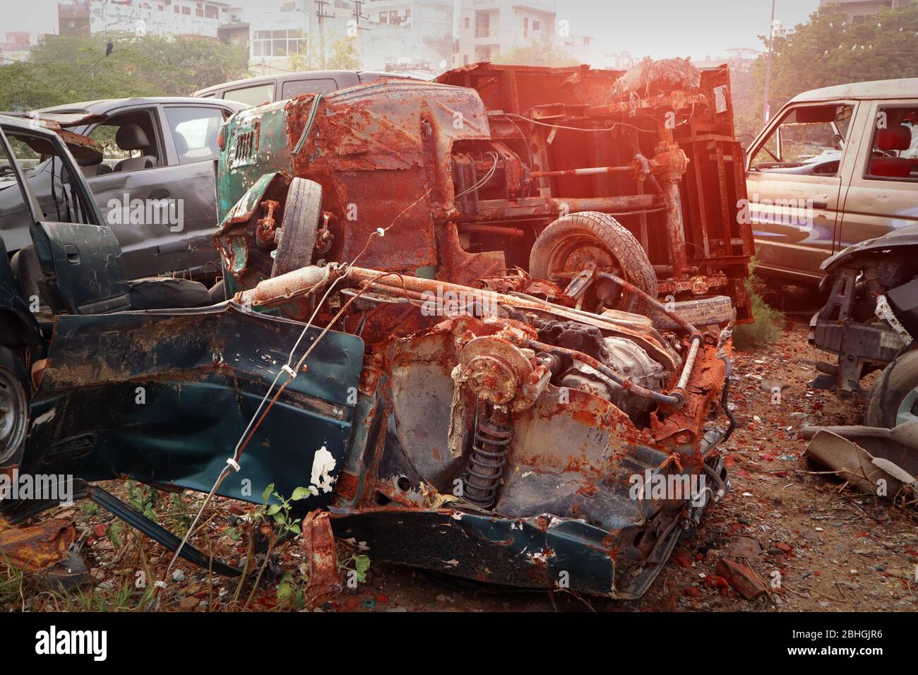 Car demolished hi-res stock photography and images - Alamy