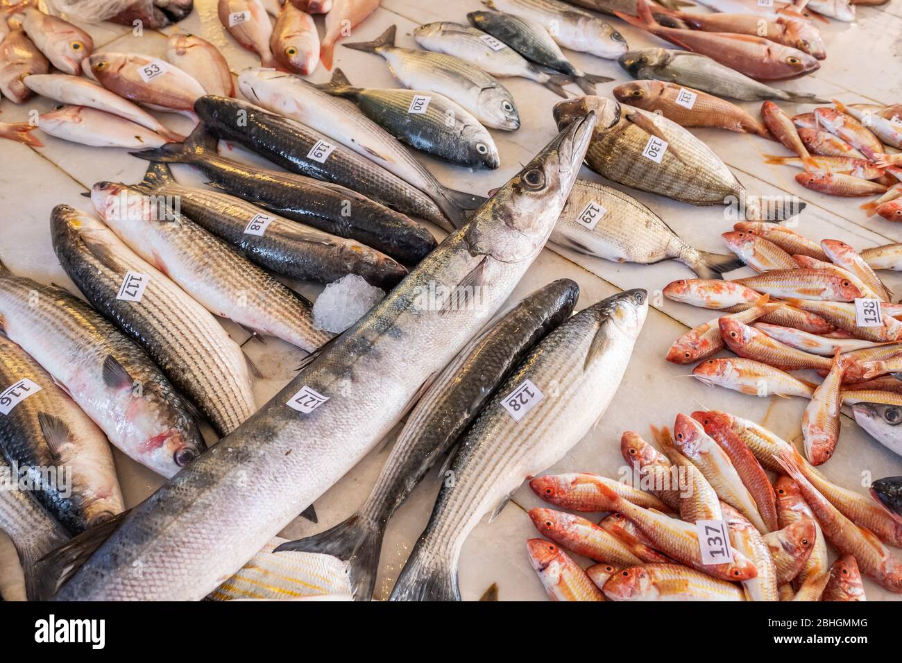 Fish auction hi-res stock photography and images - Alamy