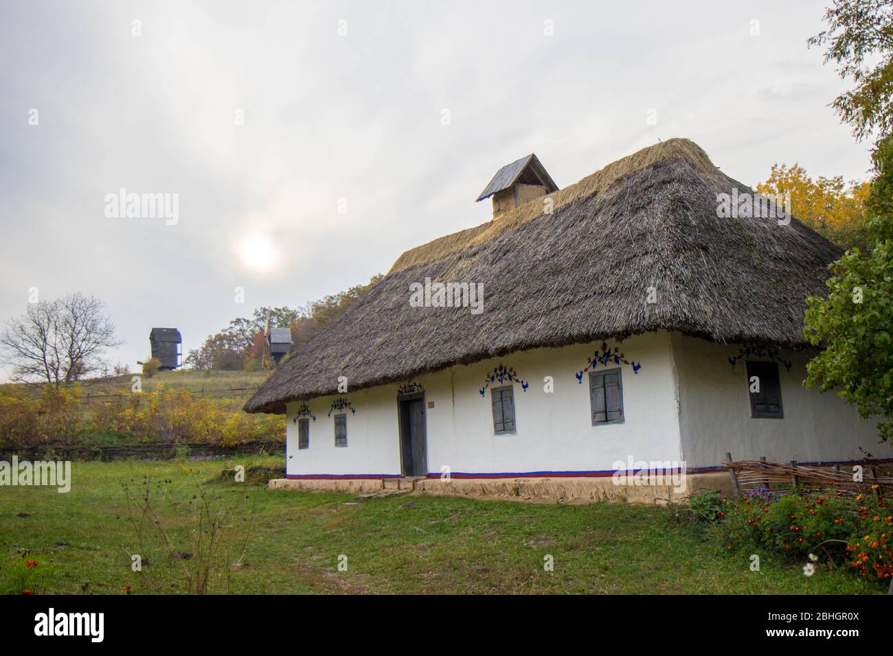 old house in Ukrainian folk architecture and life museum Stock Photo ...