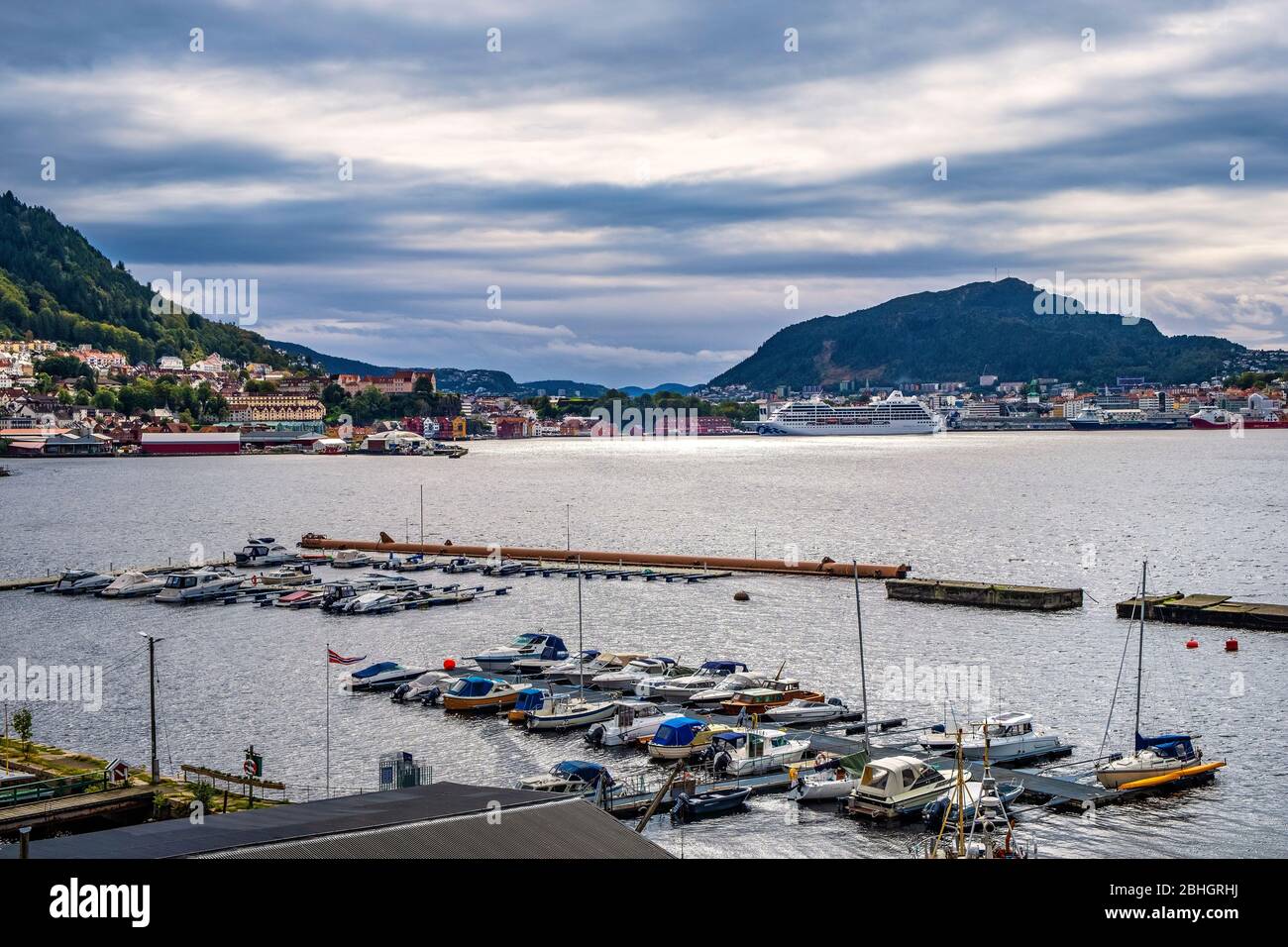 Norwegian Fjords Bergen High Resolution Stock Photography and Images ...