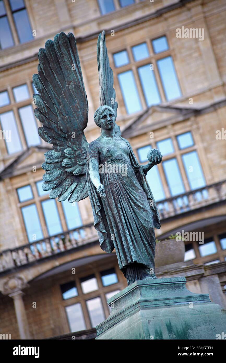 Bronze angel statue in Bath city centre Stock Photo - Alamy
