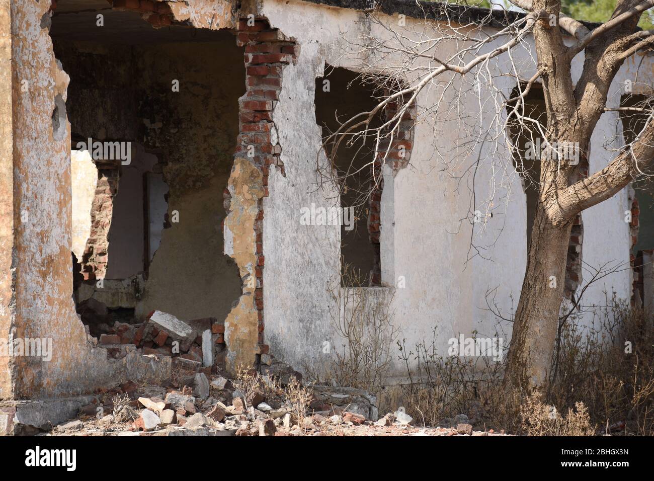 Broken Abandoned houses and building Stock Photo - Alamy