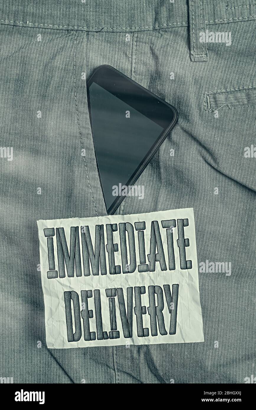 Open immediately envelope hi-res stock photography and images - Alamy