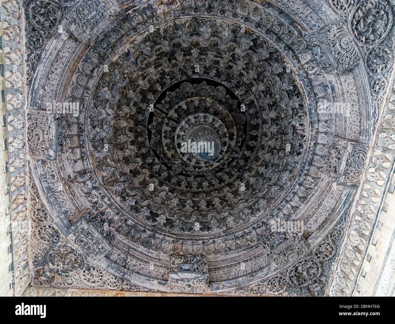 Ornate domical bay ceiling in Kaitabheshvara temple Stock Photo - Alamy