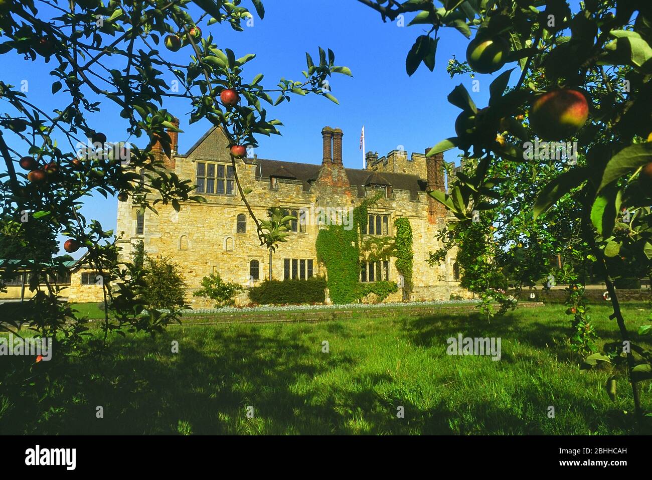 Double moated castle hi-res stock photography and images - Alamy