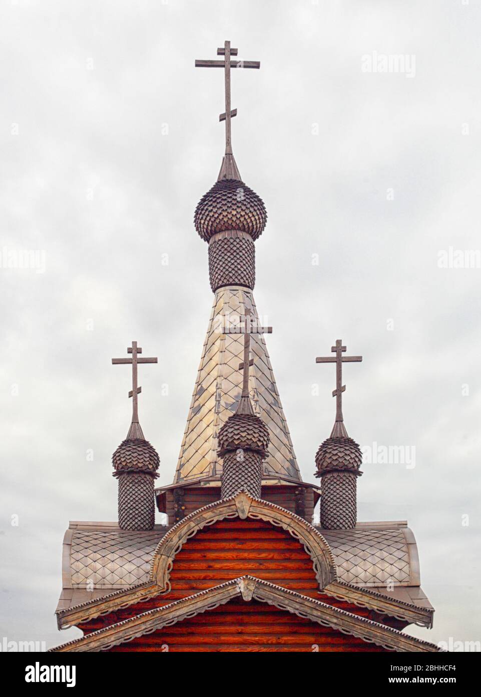 Wooden Christian church, church domes, tonrd Stock Photo - Alamy