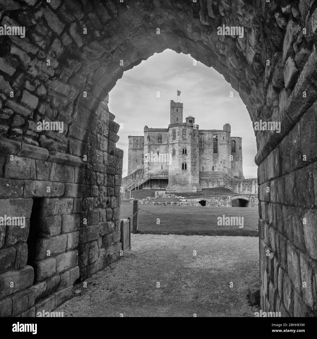 English medieval castle Black and White Stock Photos & Images - Alamy