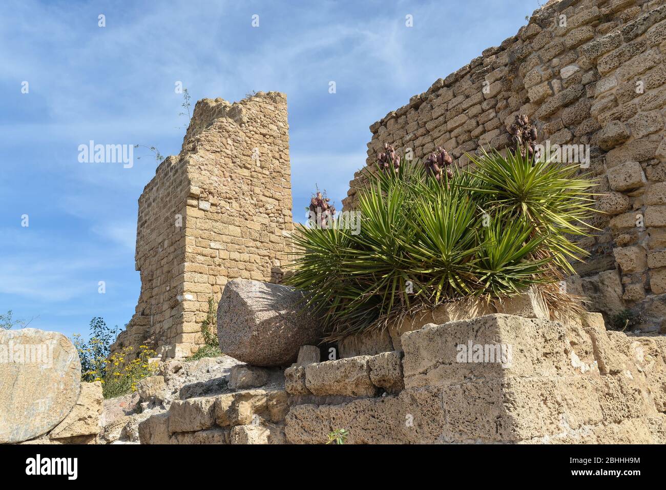 Ancient caesarea ruins hi-res stock photography and images - Alamy