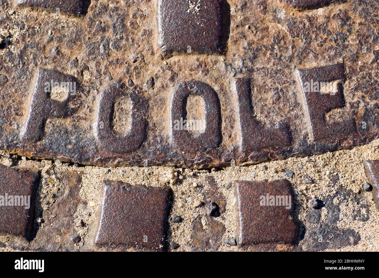 Manhole sign hi-res stock photography and images - Alamy