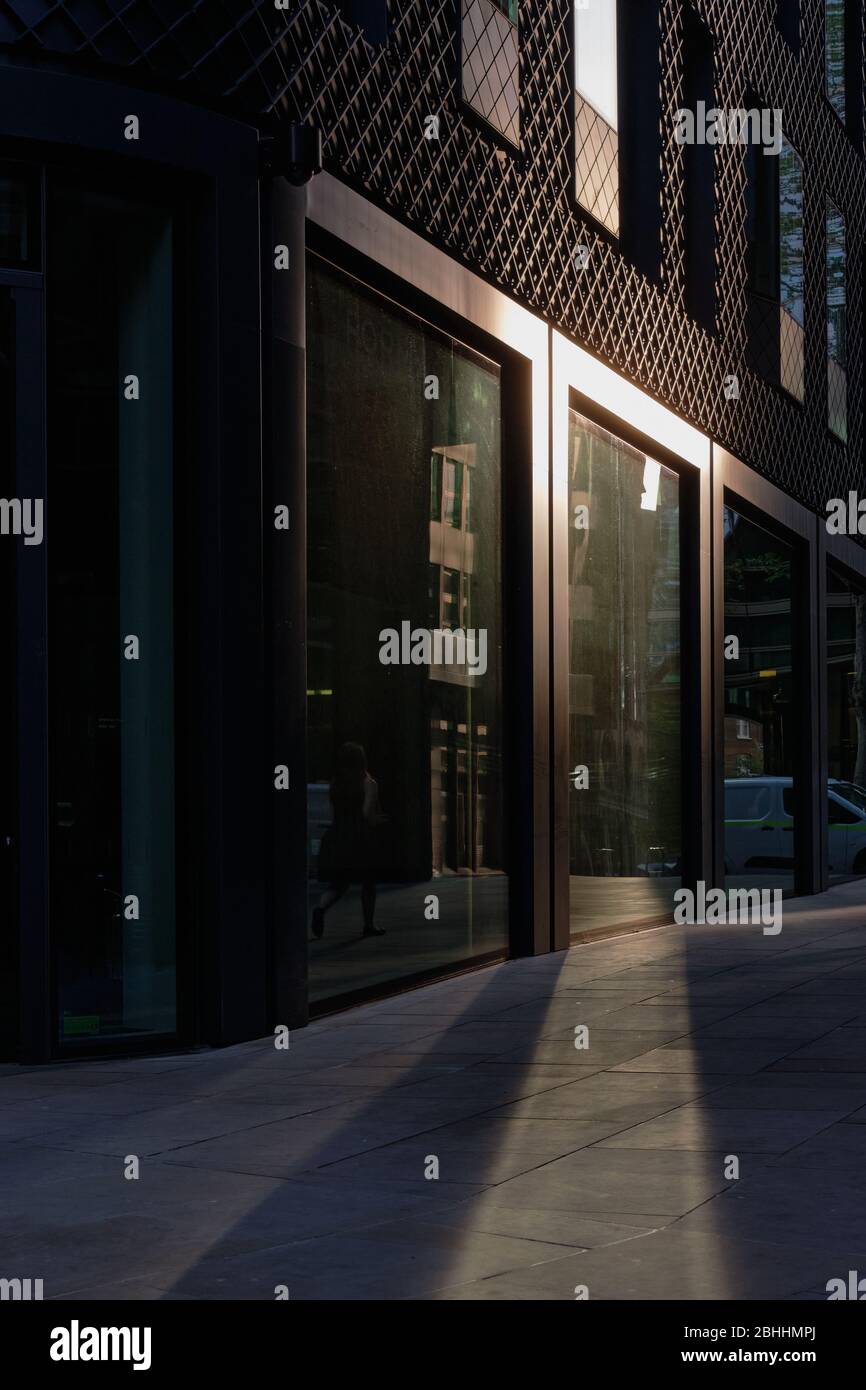 Yellow Building Sunbeam High Resolution Stock Photography and Images ...