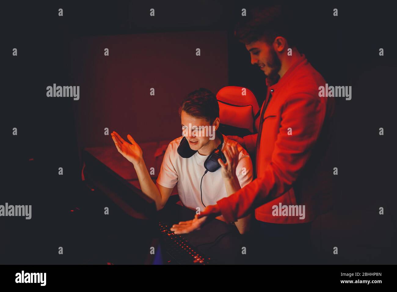 Two guys playing video games hi-res stock photography and images - Alamy